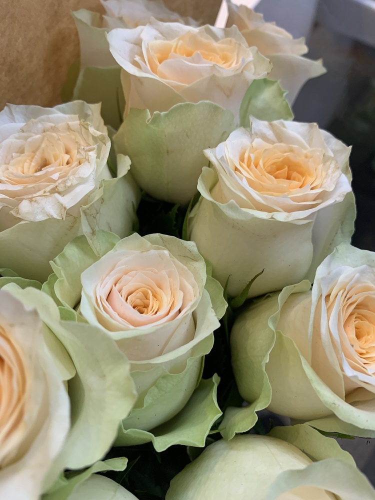 Beställ blommor från Interflora Karlskronafloristerna